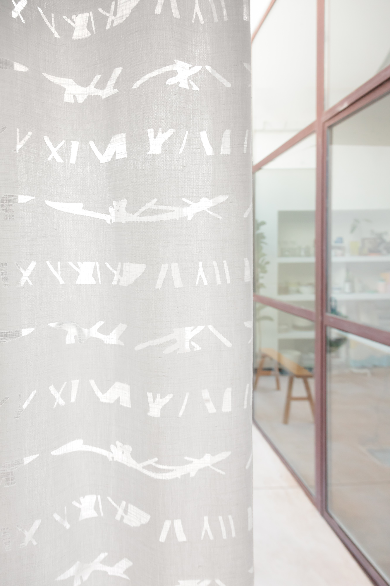 Atlas - tela para cortinas diseño de Vicent Martínez - Equipo DRT