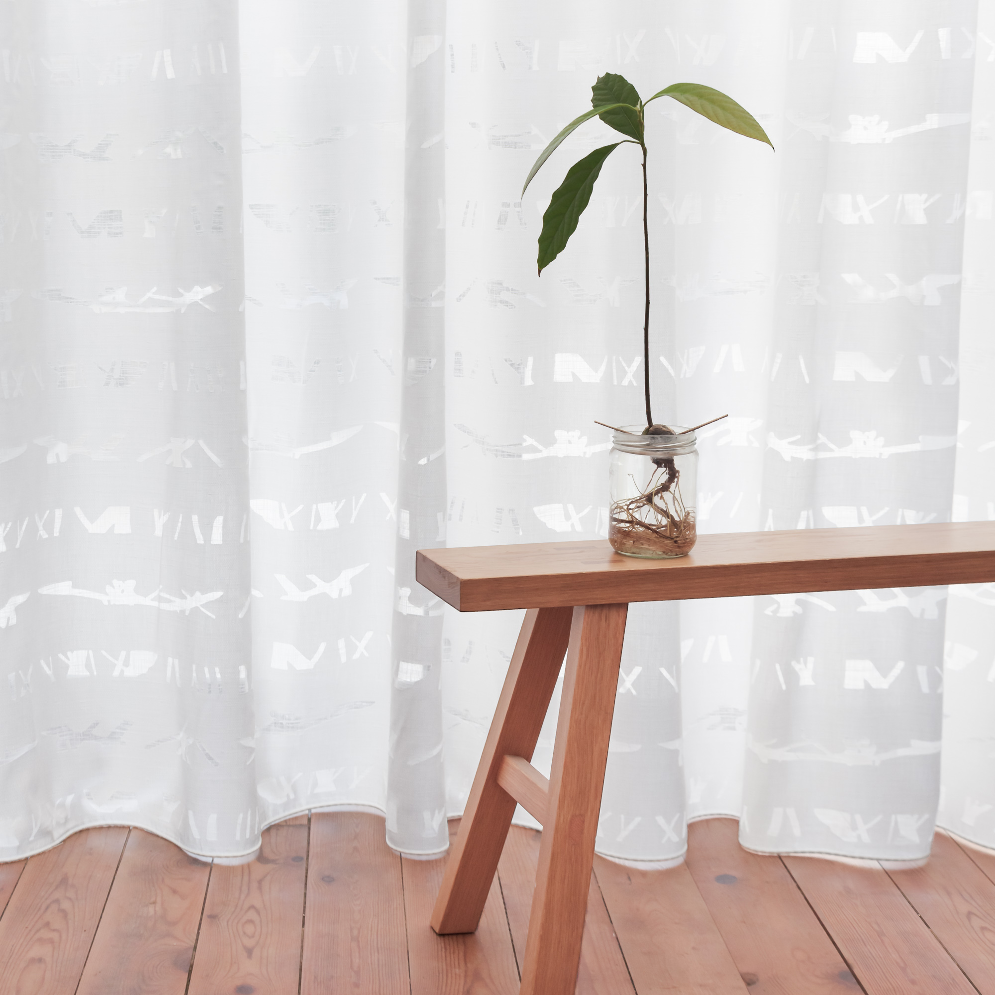 Atlas - tela para cortinas diseño de Vicent Martínez - Equipo DRT